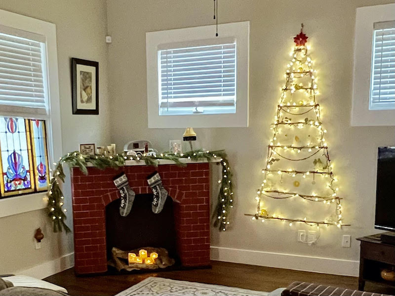 Space Saving Wall Tree - Sustainably Amber